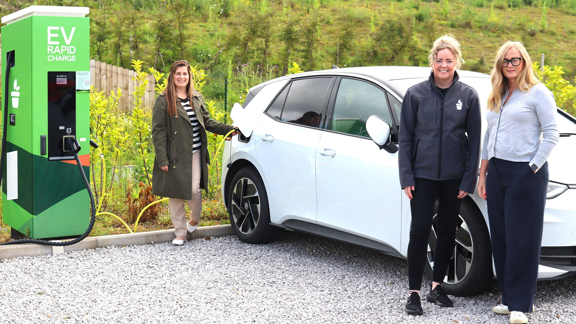 South Leeds Garden Centre celebrates nationwide EV rally with free ...