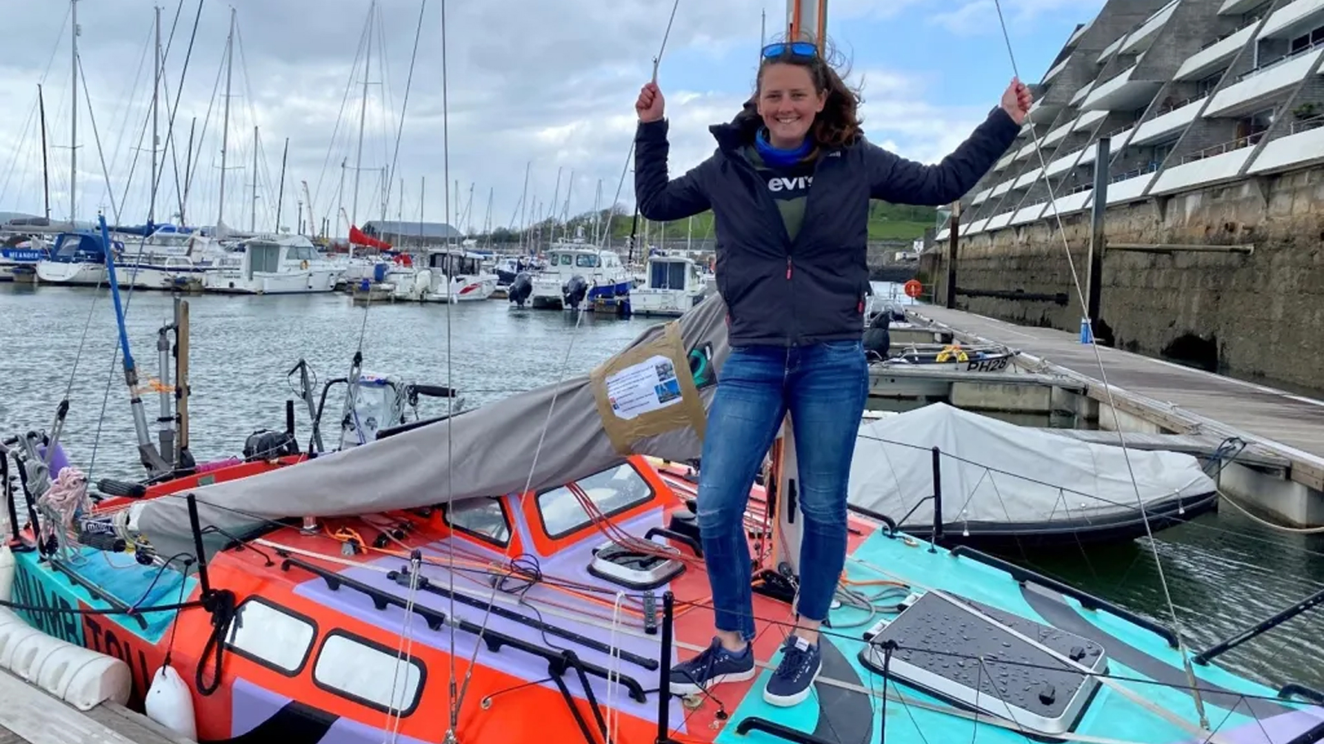 Re-form Landscape Architects sponsor ambitious adventurer on her 24,000 ...