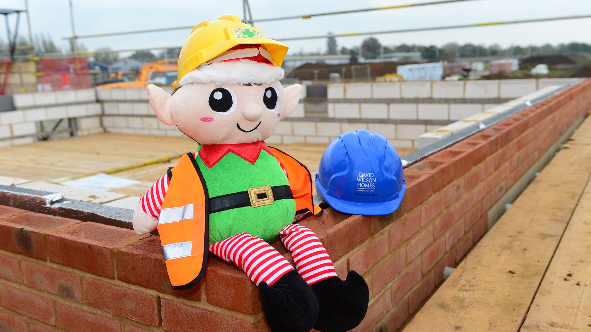 Santa sends little helper to spread 'Elf 'N' Safety' message with North ...